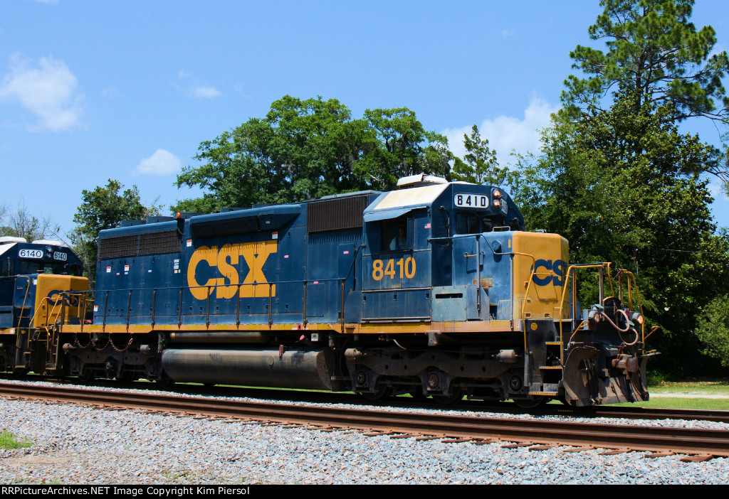 CSX 8410